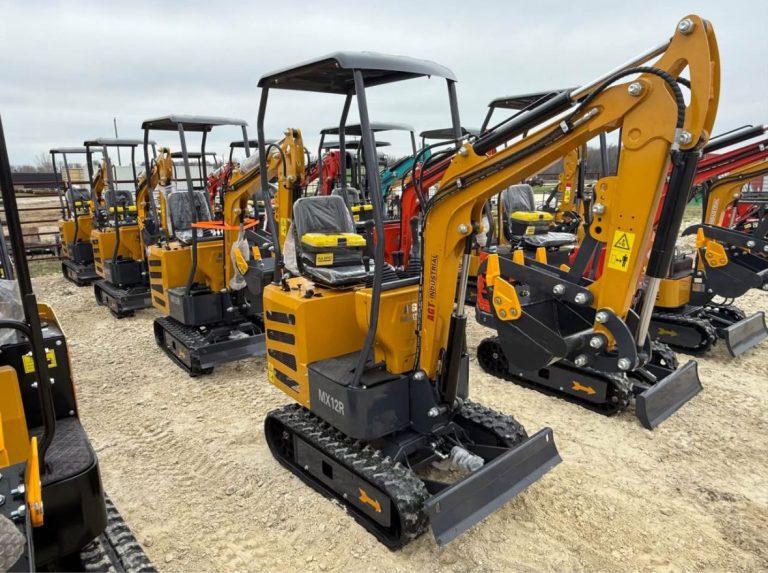 1 Ton Mini Excavator – True Pro Equipment