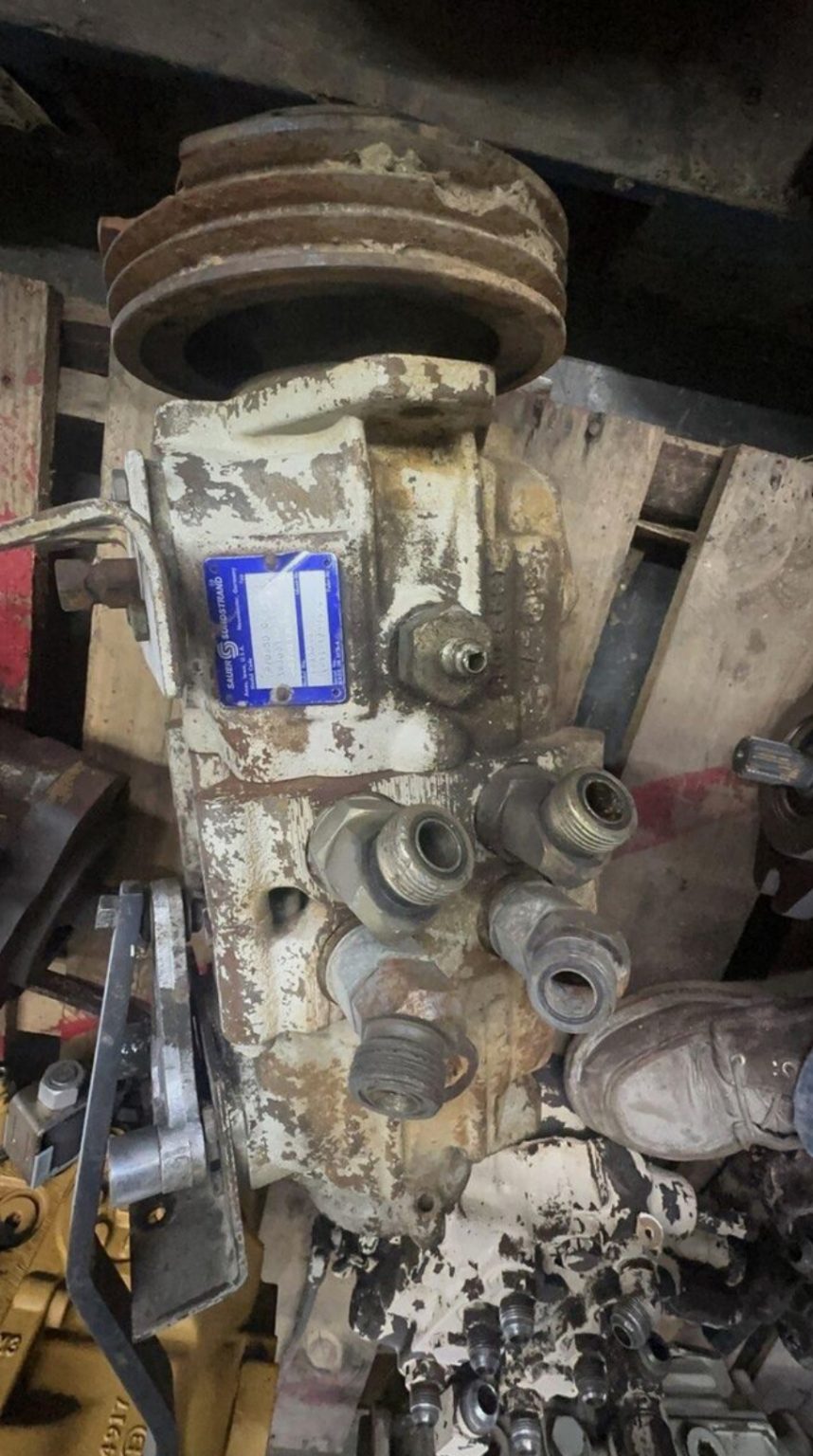 Bobcat 753 hydraulic pump main tandem pump – True Pro Equipment